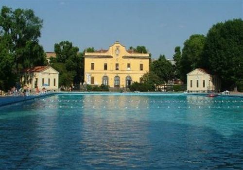 Piscina Romano (o Ponzio): un pezzo di storia della città - facilebimbi